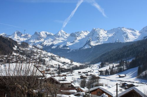 Le Grand Bornand Ski Resort, France: Guide & 25+ Reviews | Snomad