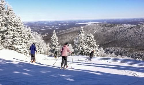 Mont Sutton Ski Resort, Quebec: Guide & 10+ Reviews | Snomad